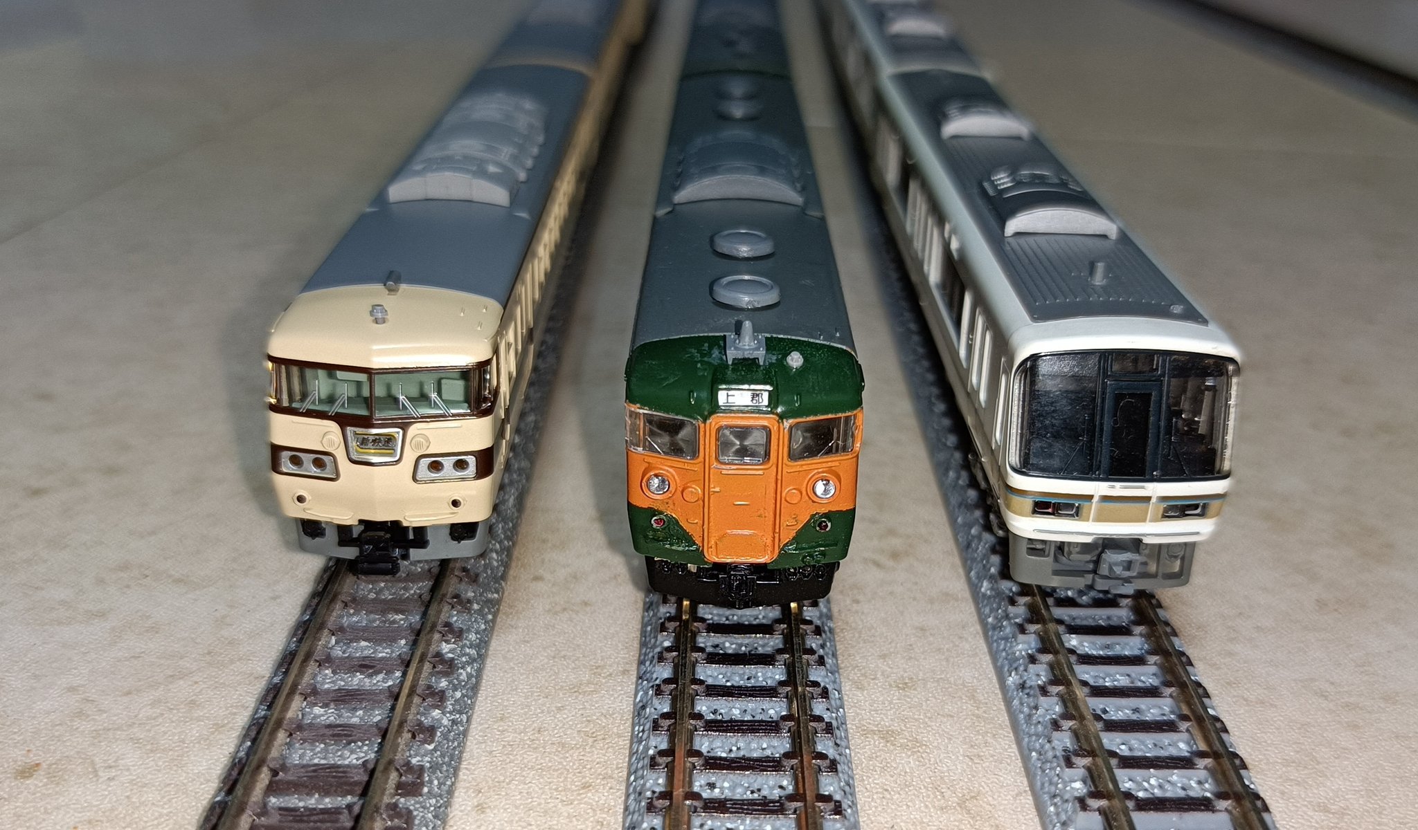 みなみ信州鉄道管理局 on Twitter: "GMキット 113系初期車 完成！ 中古品で1両分欠品のため3両しかありませんので、 KATO 113系の増結用として活用します！行先表示は少し ...