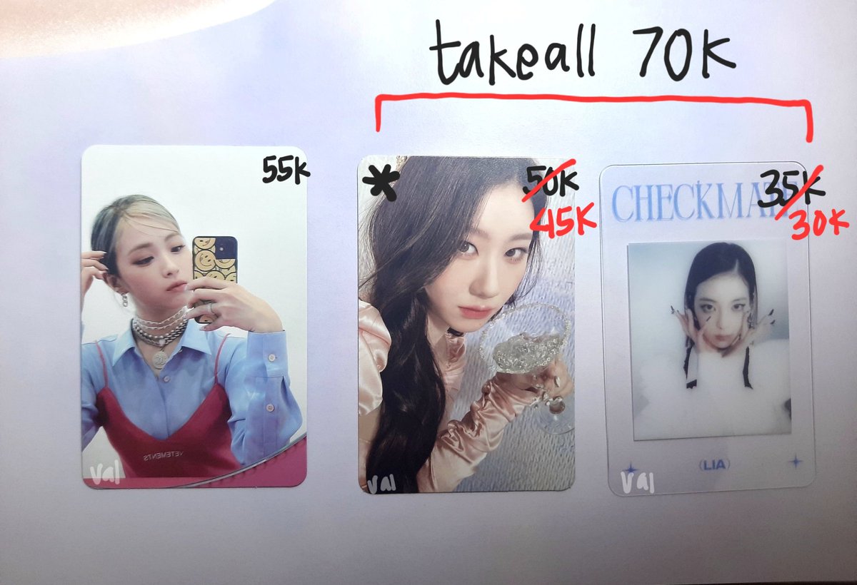 val // help rt pinned tweet on Twitter: "WTS / WANT TO SELL Ryujin Mirror CIL 55K Chaeryeong ...