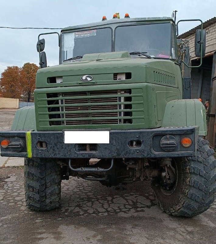 Eduard Andryushchenko from KGB Files on Twitter: "Let's repair the truck for our soldiers ...