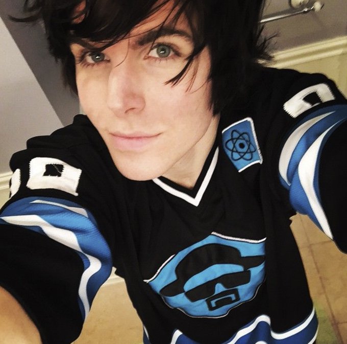 TW Pornstars - Onision. Pictures and videos from Twitter.