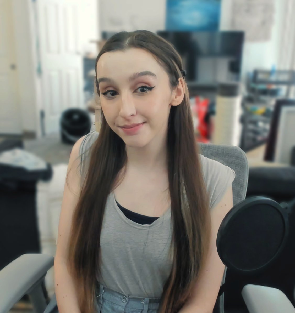 TW Pornstars - 2 pic. Spookyberry (Fizziberry). Twitter. Satisfactory Girly Girl moments and ...