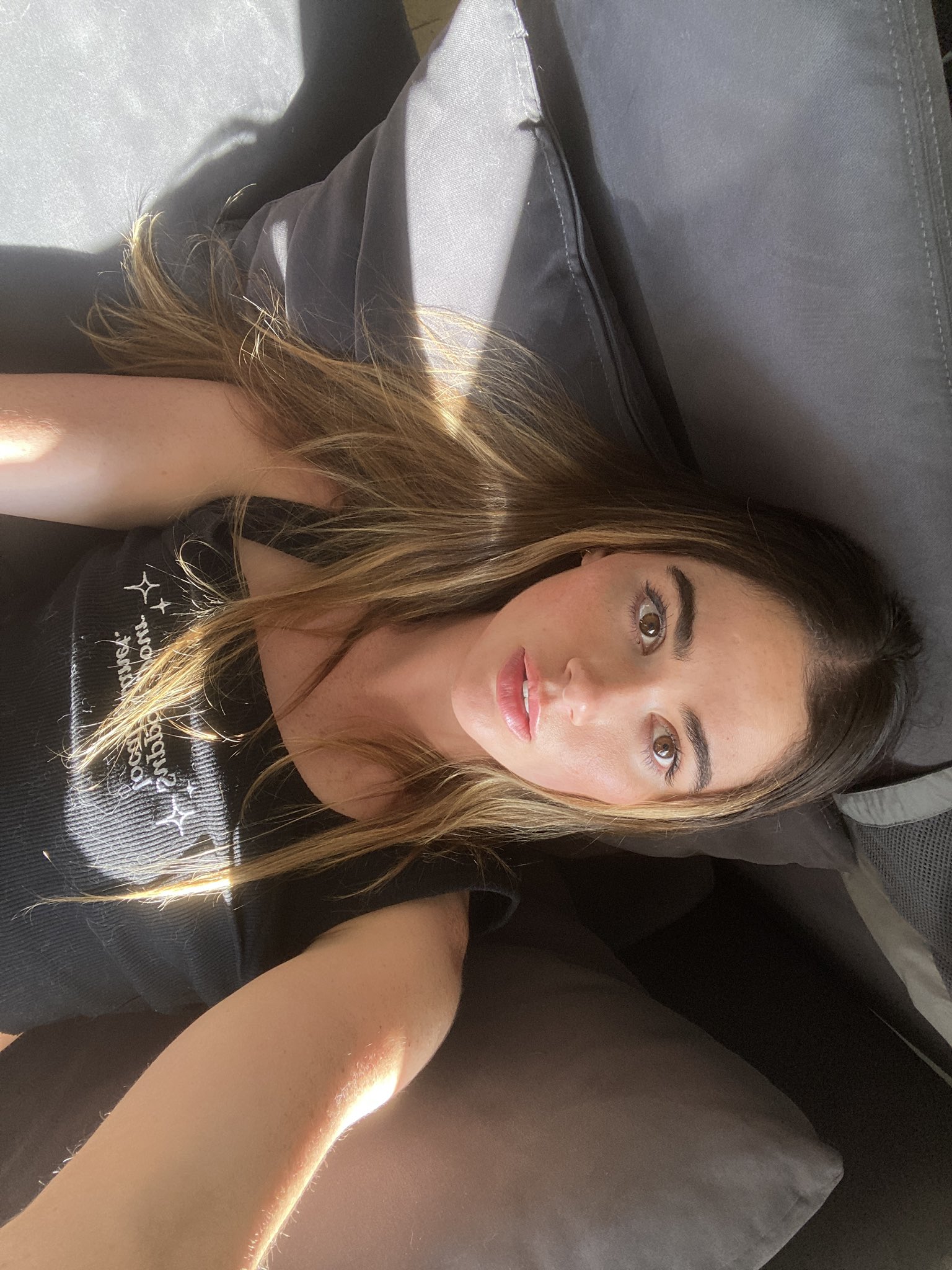 Rose On Twitter