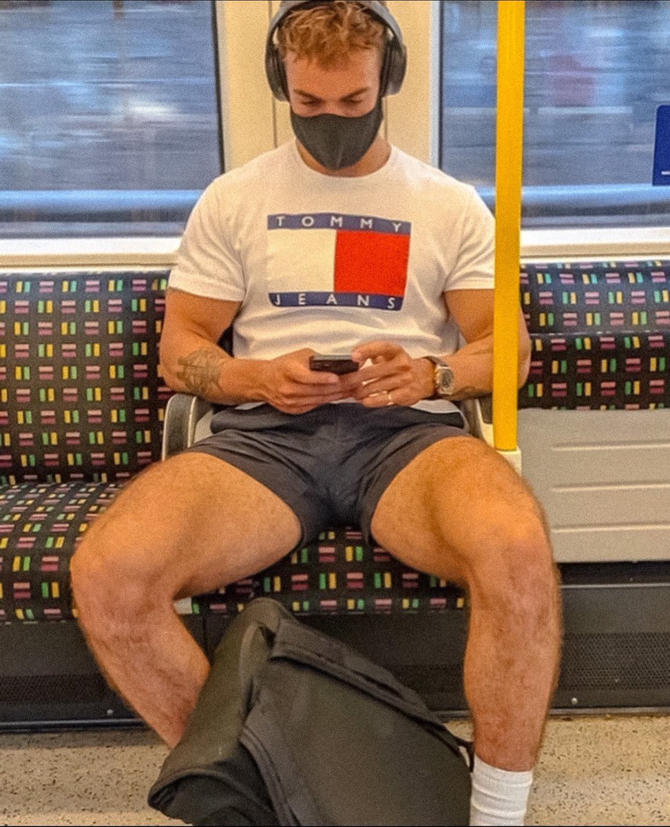 Muscular Legs Are Hot Af 😍