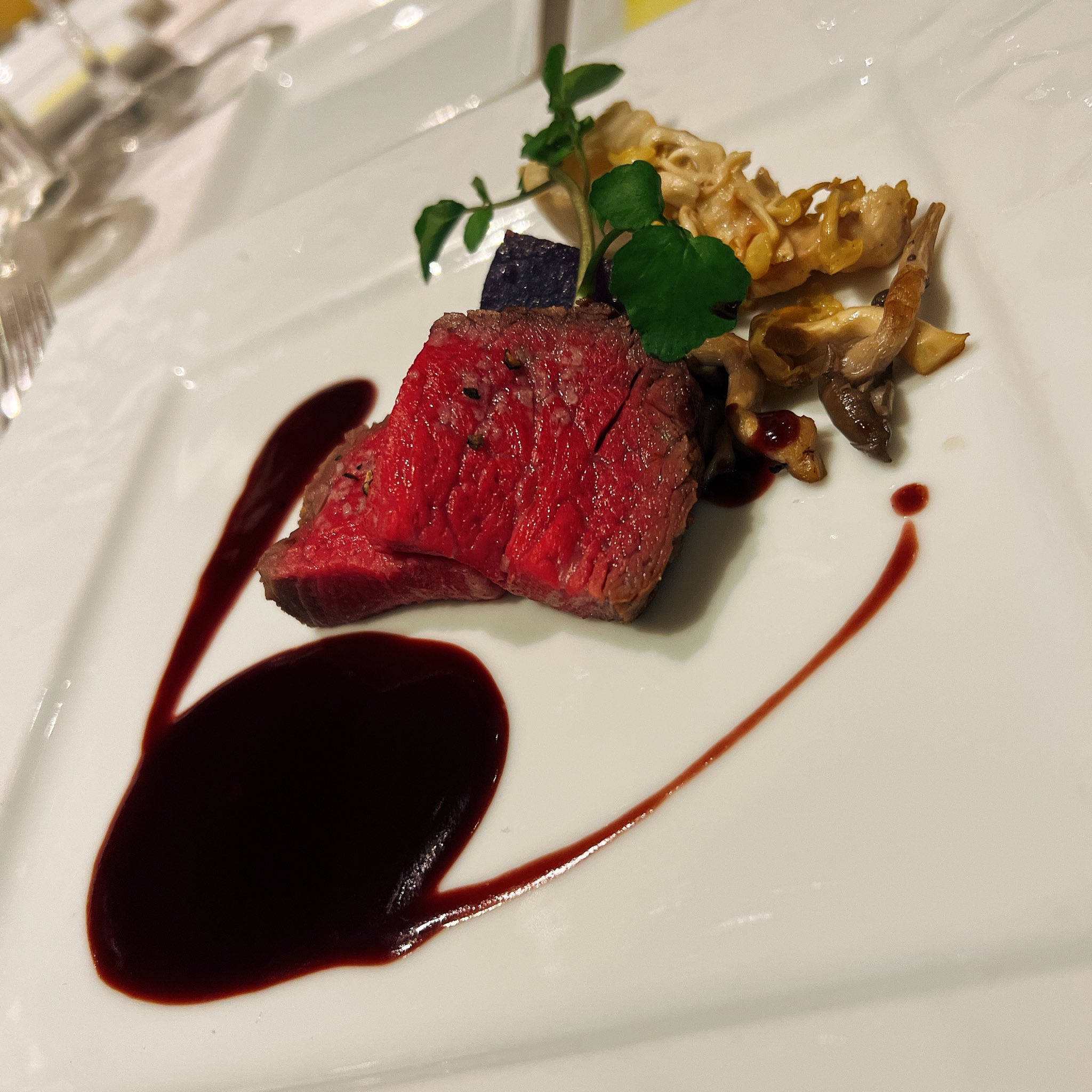 GSG｜倉持由香 on Twitter: "ミカちゃんと華恋ちゃんとDiscord Partyにお邪魔させて頂きました！久々にコース料理を頂いて感動…😭 色々な方とご挨拶できたり、お土産も ...