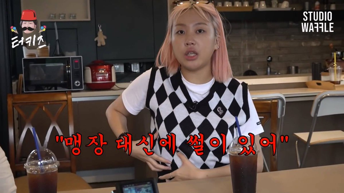 인스티즈(instiz) on Twitter: "유재석 문자도 안읽씹 하는 연예인 (링크에 더있어요👉) https://instiz.net/pt/7228417"