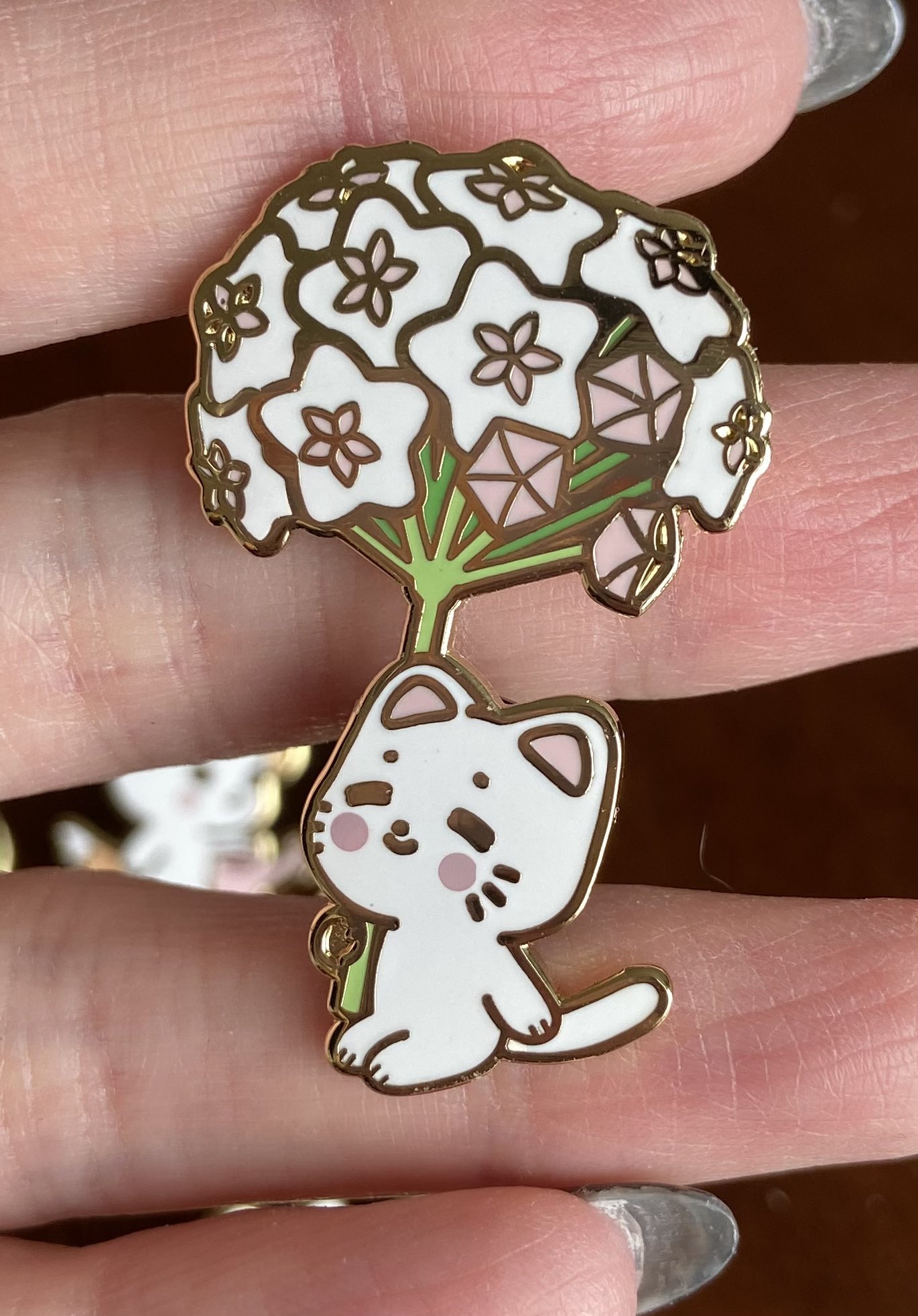 Lumichee 🌸Mousemoth Land🌸 on Twitter: "You ever get such a bad batch of pins that 80% of them ...