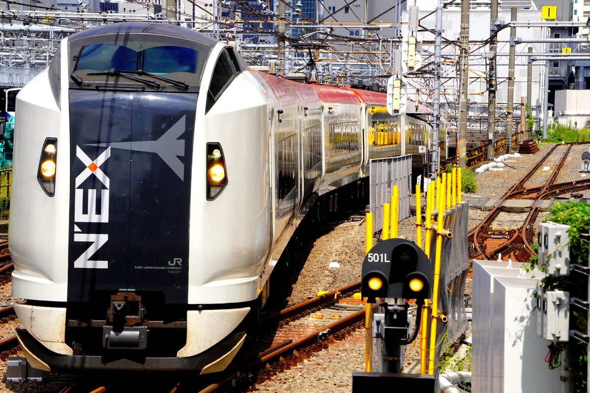 ヂーゼル機関車《masashi》 on Twitter: "おはようございます／こんにちは(:D)┓ 品川 東京トンネル/E259系成田エクスプレス 品川/E261系サフィール踊り子 伊豆急 ...