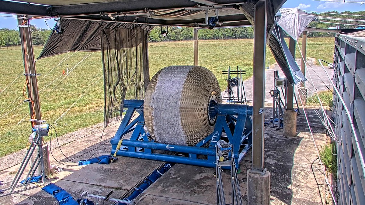 When #Artemis astronauts start living on the moon, inflatable habitats ...