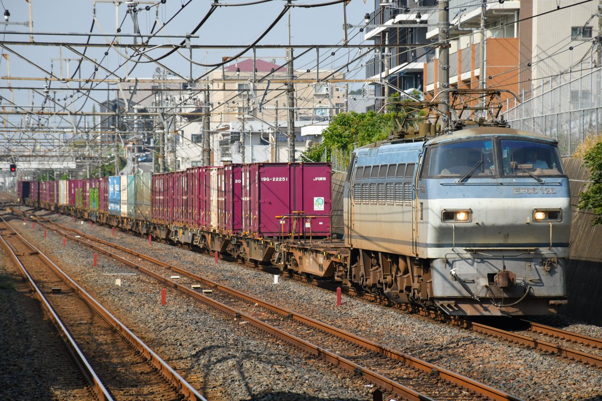 かみす on Twitter: "9/14 73レ EF66 126[吹]+コキ 今日の73レに全通のUF44Aが載りそうだったので追っかけしました。 今回、初めて追っかけしましたが73レは ...