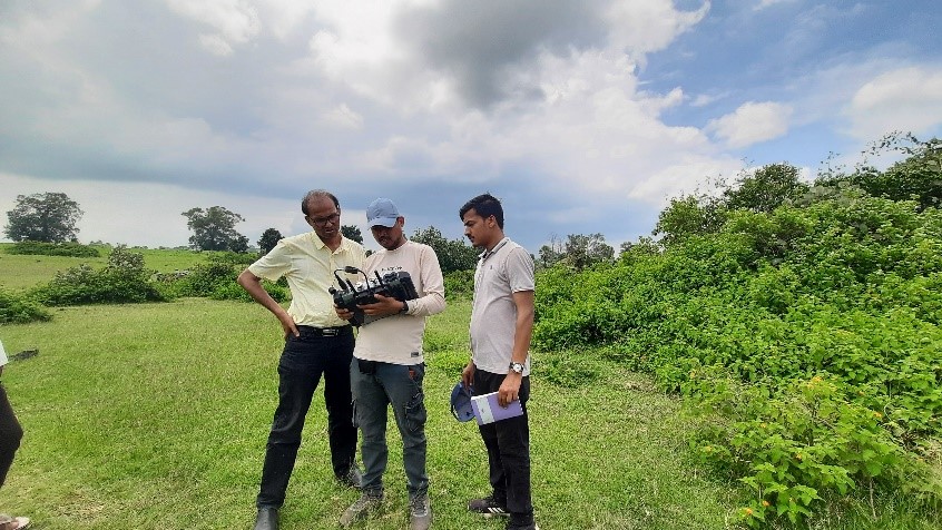 IIT(ISM) on Twitter: "Prof. Sanjit Kumar Pal, Dept of AGP, IIT(ISM), Prof. Anshumali, Dept of ...