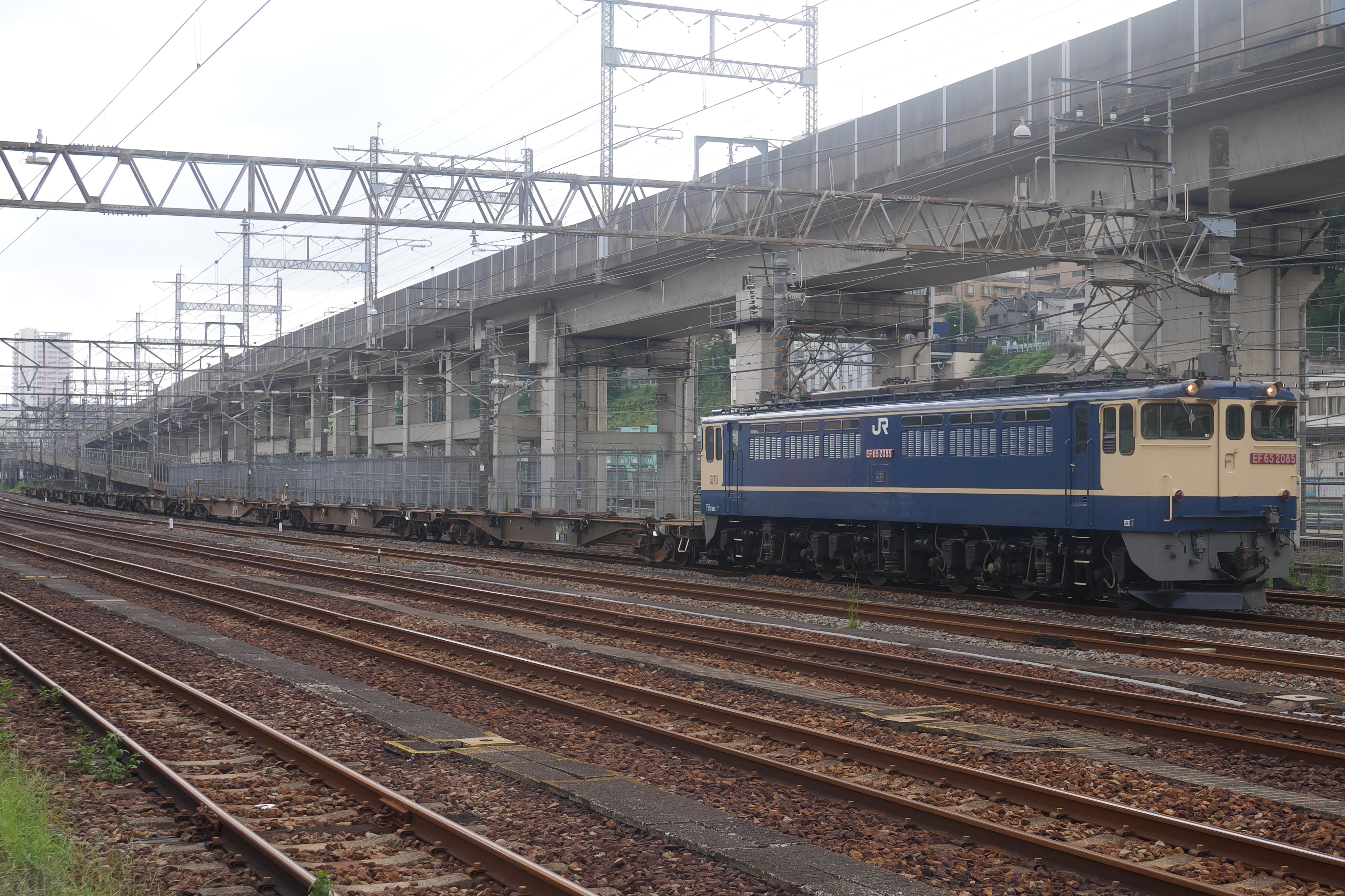 N on Twitter: "EF65 2085[新] コキ104-717 コキ106-467 コキ107-1320 コキ101-2 コキ100-2 コキ100-1 コキ101-1 コキ104 ...