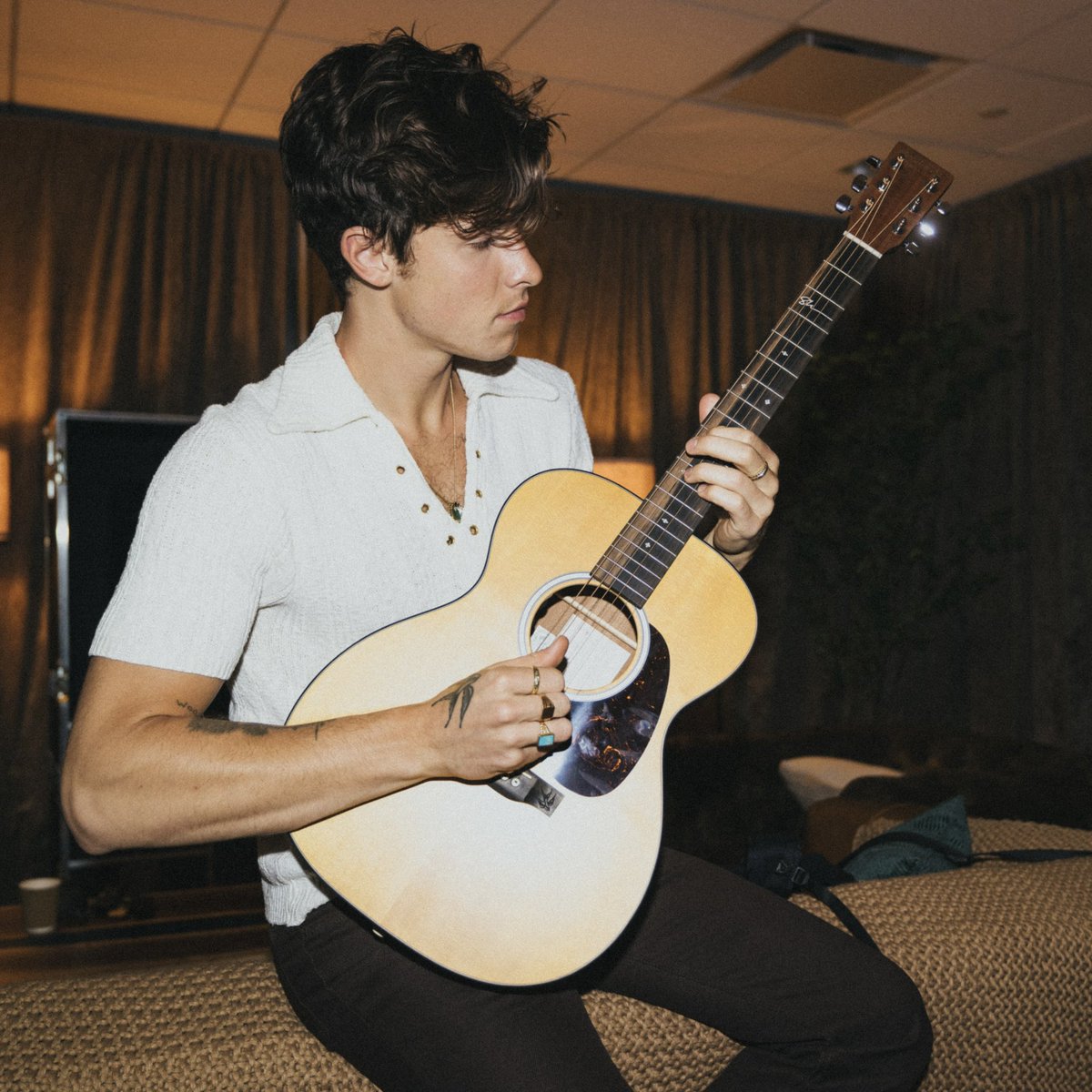 Shawn Mendes' Parents | Karen & Manuel Mendes Full Bio