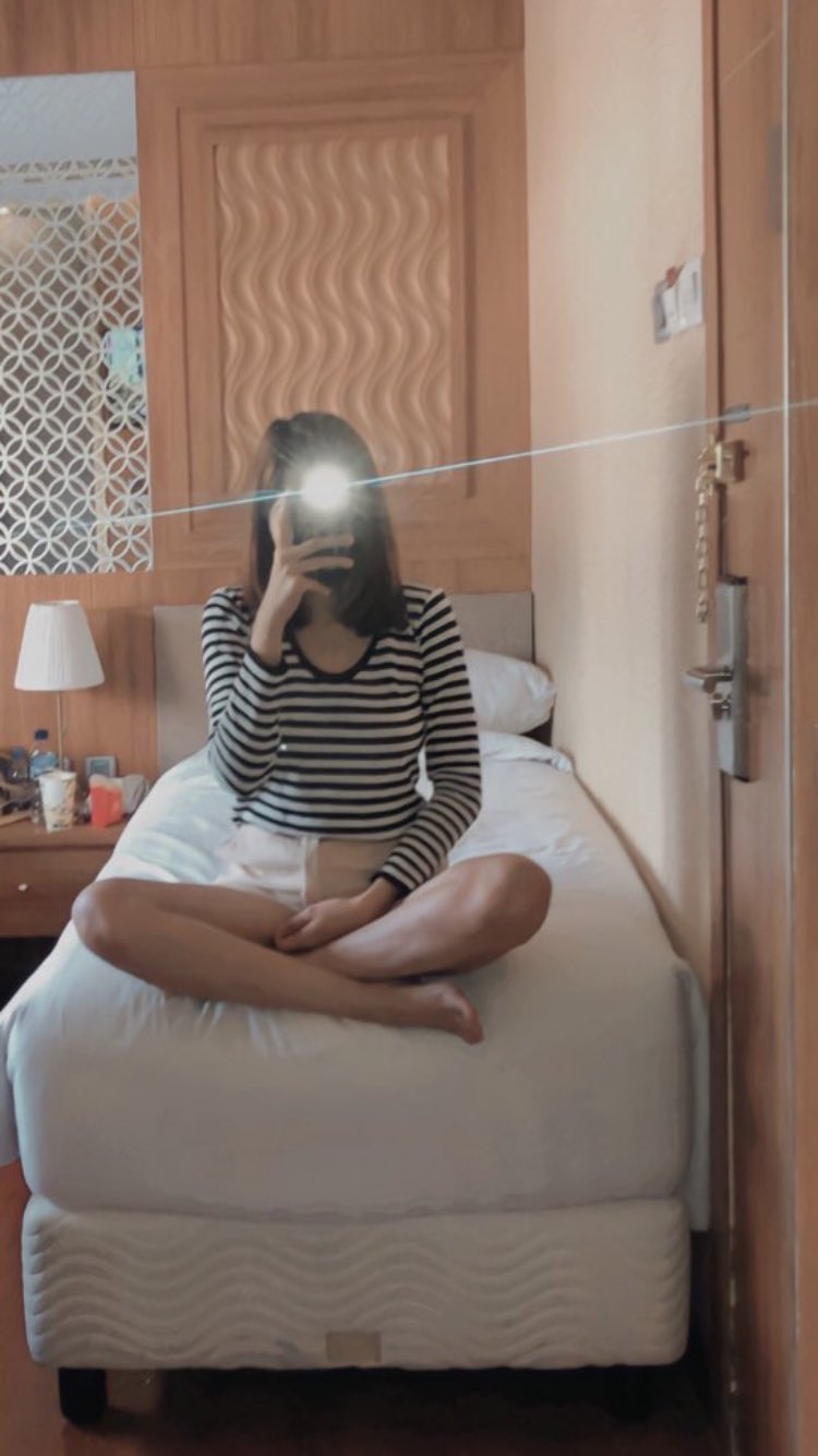 on Twitter: "stekesyen bareng yuuk tapi kamarnya sendiri sendiri wkwk https://t.co/pRCOJk7a76 ...