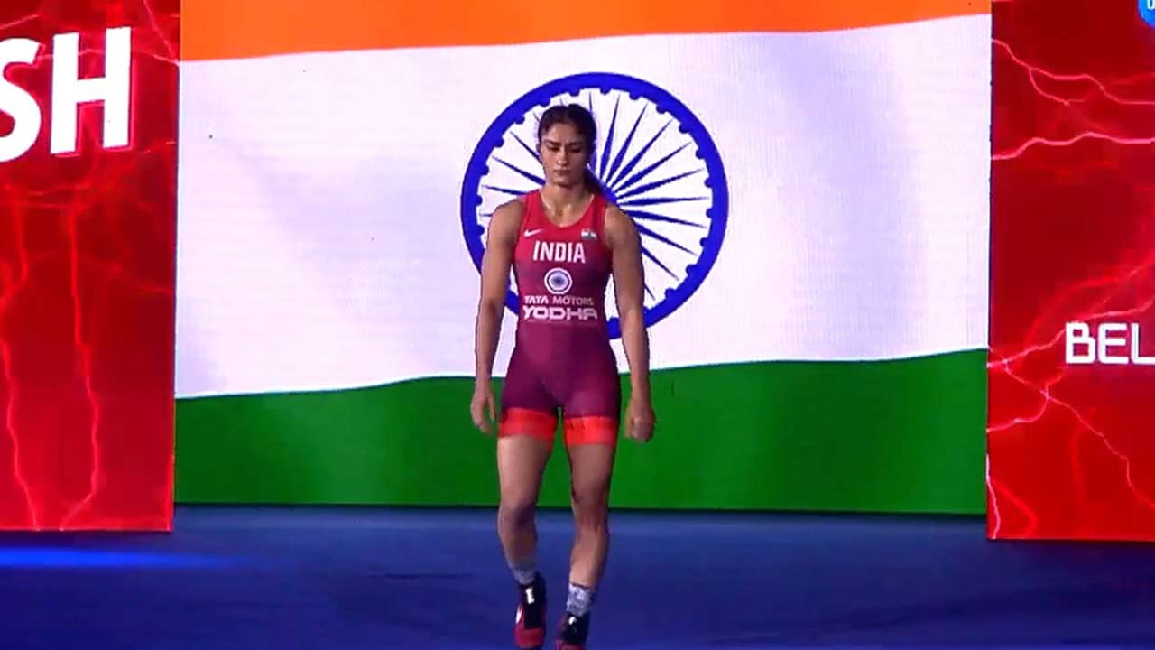 Vinesh Phogat Wins Bronze In 53kg Category At World Wrestling ... Vinesh Phogat Wins Bronze In 53kg Category At World Wrestling ...