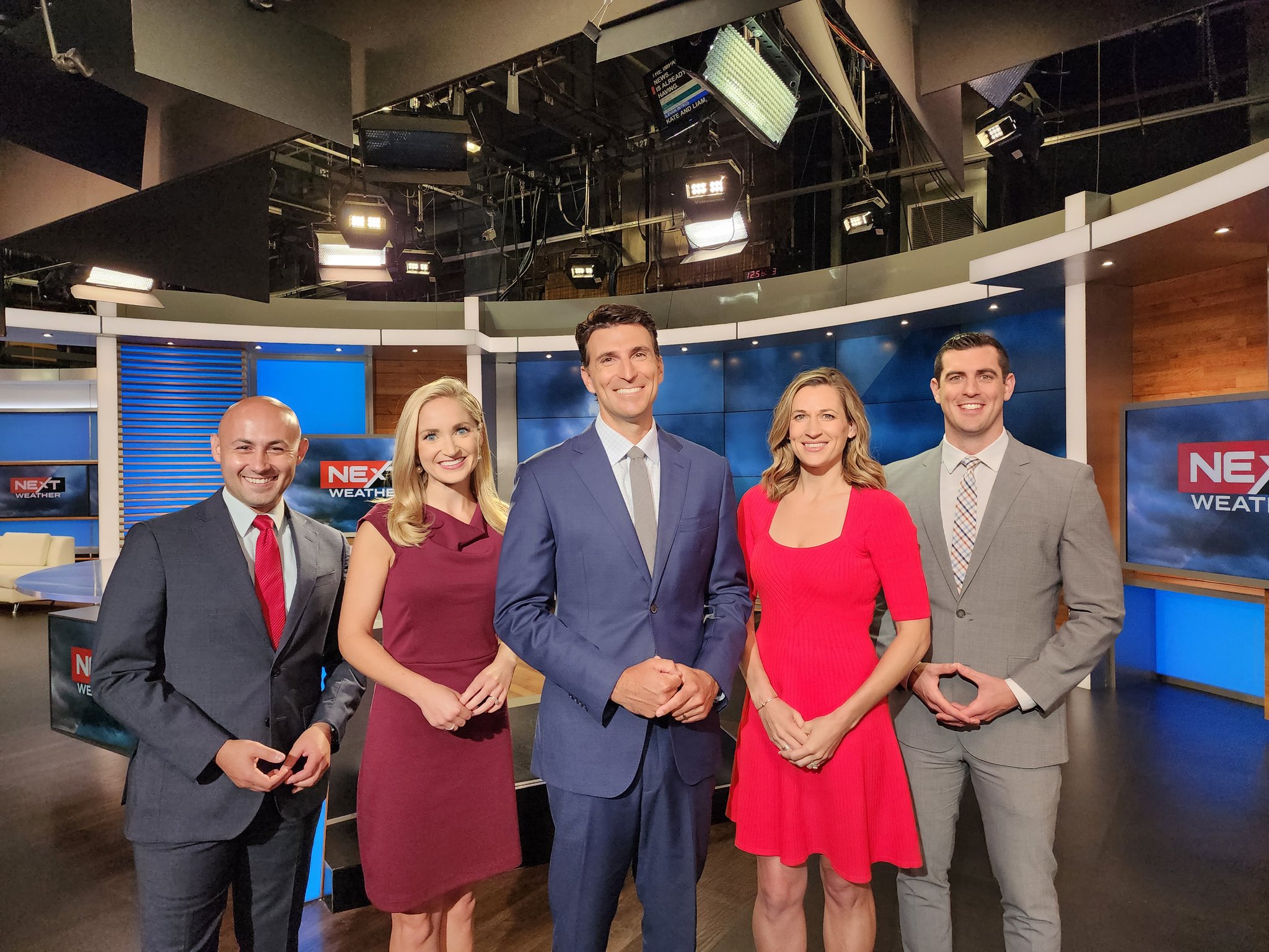 Wbz Cast