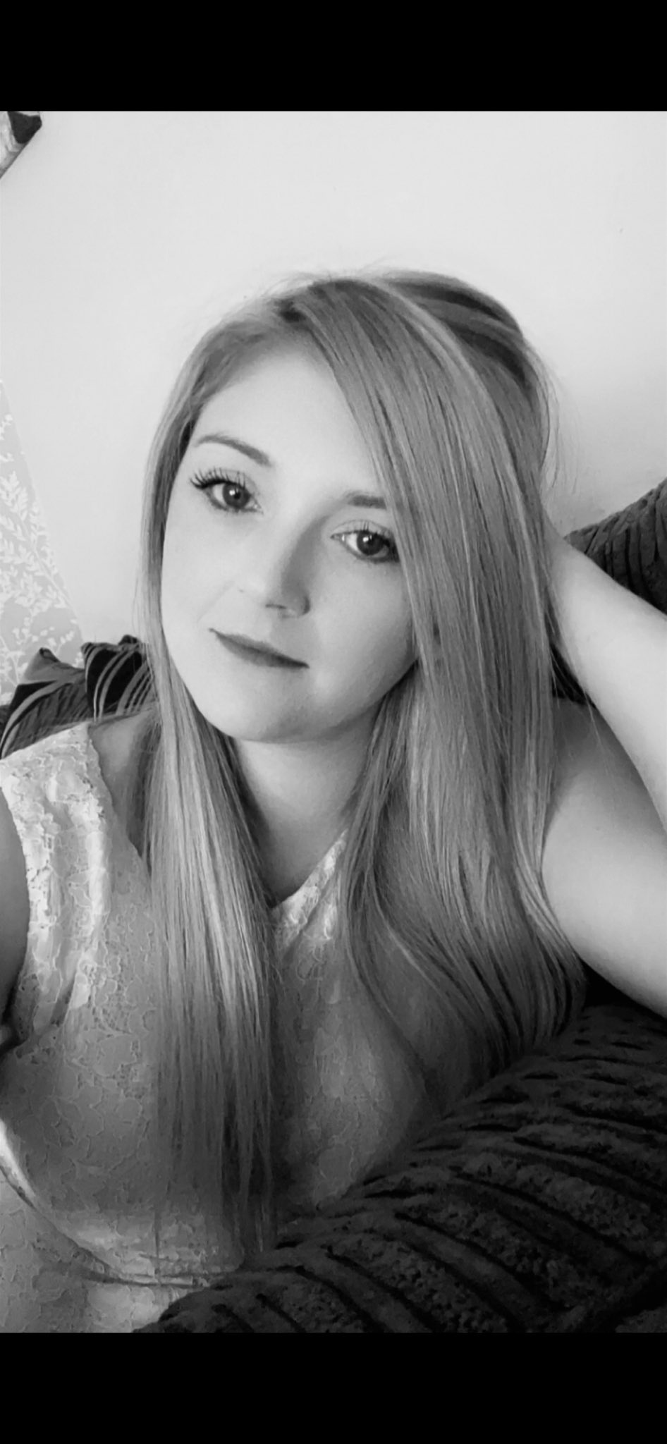 💗 Danielle 💗 on Twitter: "I bet a covered up one won’t even be noticed 😉 https://t.co/CsNb3H4556 ...