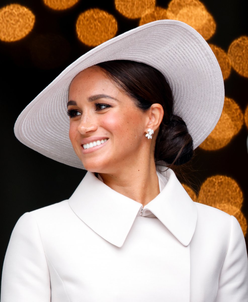 Meghan Daily on Twitter: Meghan Daily on Twitter: