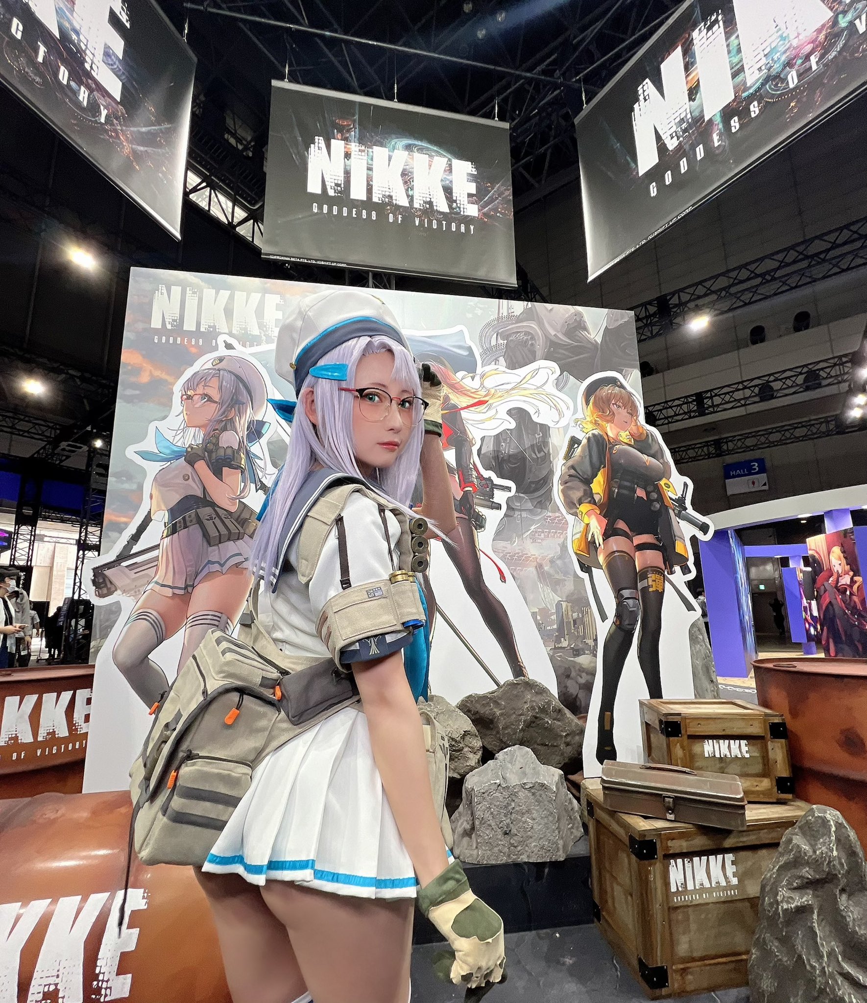 篠崎こころ💙🐾 on Twitter: "#TGS2022 #NIKKE ブースに遊びに行ってきました！ リアルガチャでかわいすぎるグッズGETしちゃったよ🔥 試遊ブースも楽しかった~！ 事前 ...