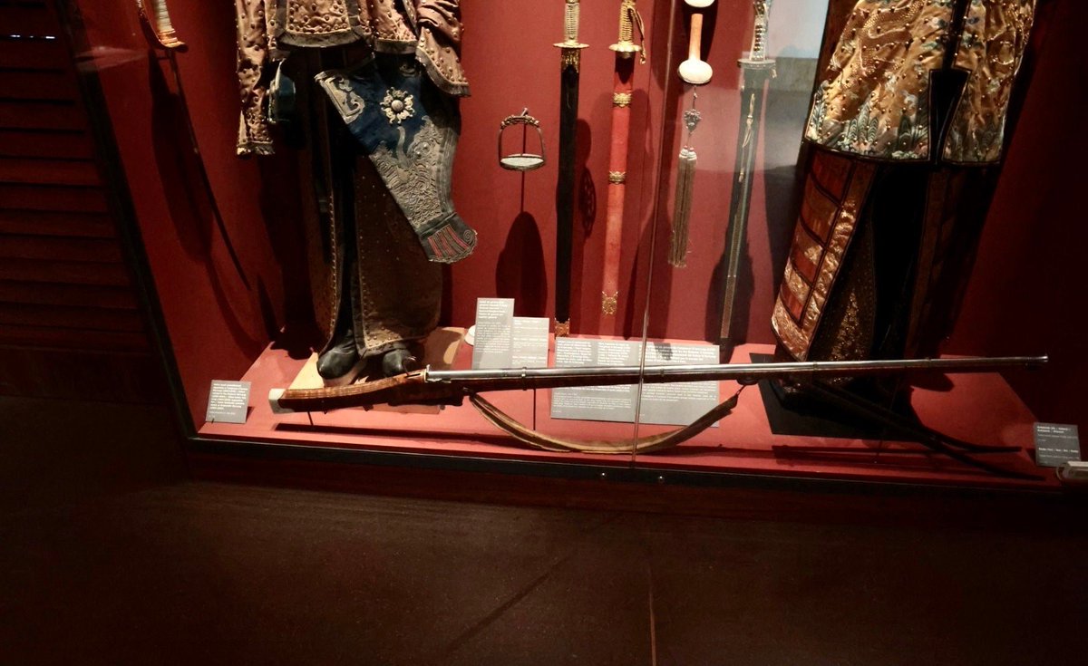 The Century of Humiliation visualized...🧵 Photo of the Emperor Jiaqing ...