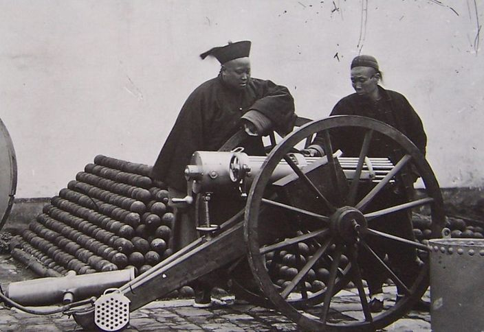 The Century of Humiliation visualized...🧵 Photo of the Emperor Jiaqing ...