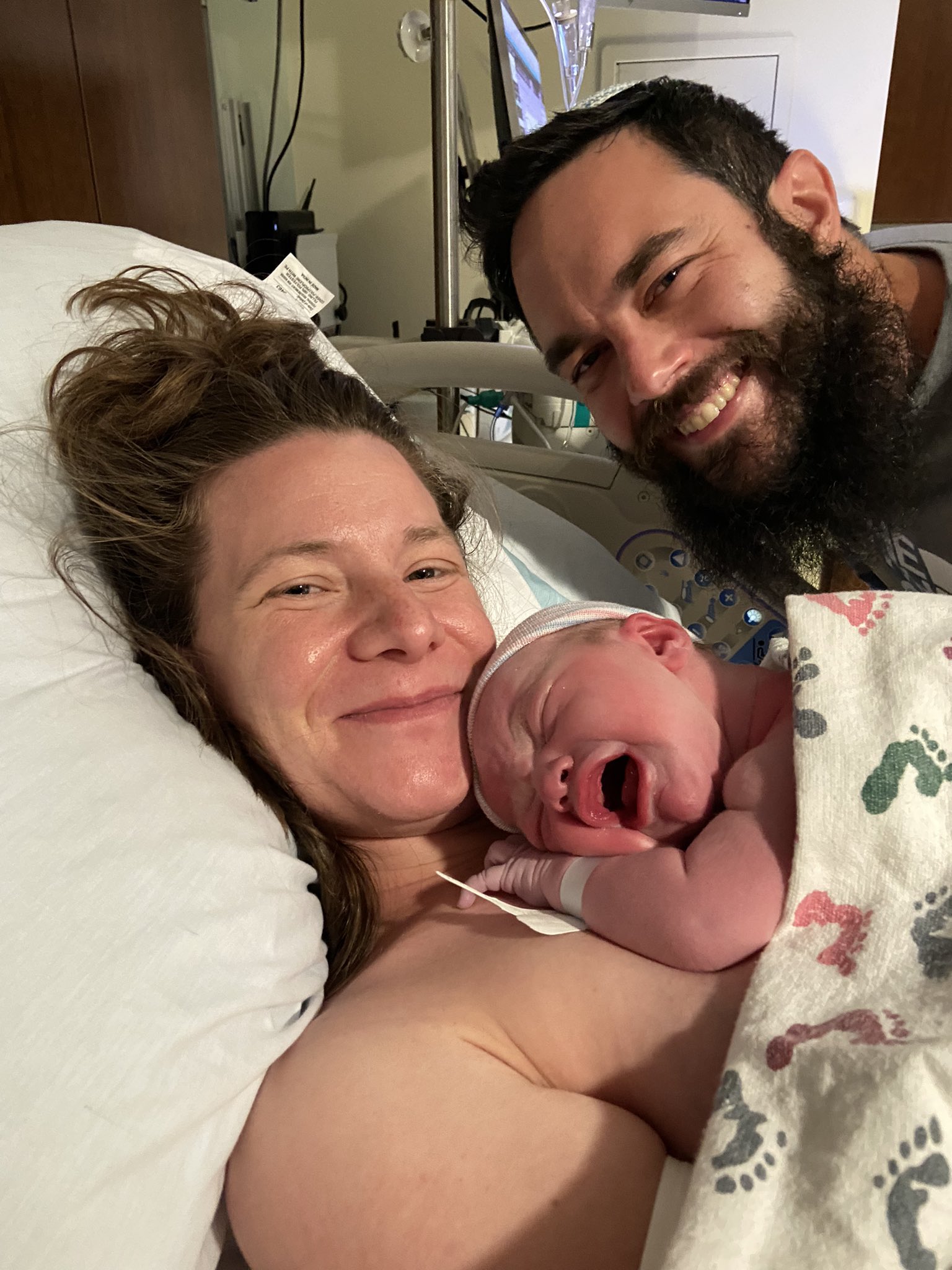 Sim 🌴 on Twitter: "Caleb Cory Bender was born at 5:24am and weighs 8 lbs. 12 oz. and we are SO ...