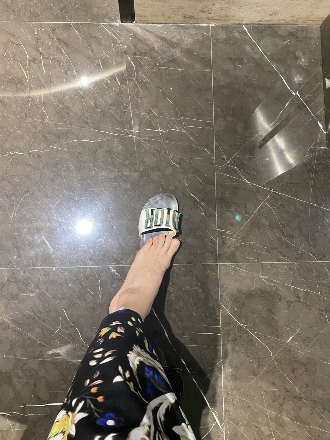 芸芸 On Twitter 脚趾头被磨坏了 得用脚帮哥哥把牛奶弄出来治疗一下 恋足舔脚 脚丫 足交榨精 丝袜脚 脚深喉 足控褔利 足控 有贡献牛奶的哥哥电报t