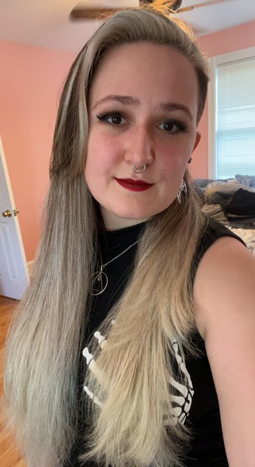 TW Pornstars - Miranda Darling - OF Creator. Pictures and videos from ...