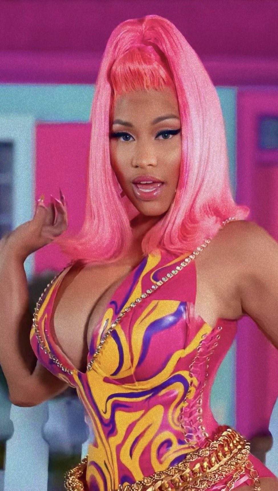 Nicki Minajs Sister Ming Lanli Makes Her Industry Debut With Her First Ever Music Video News