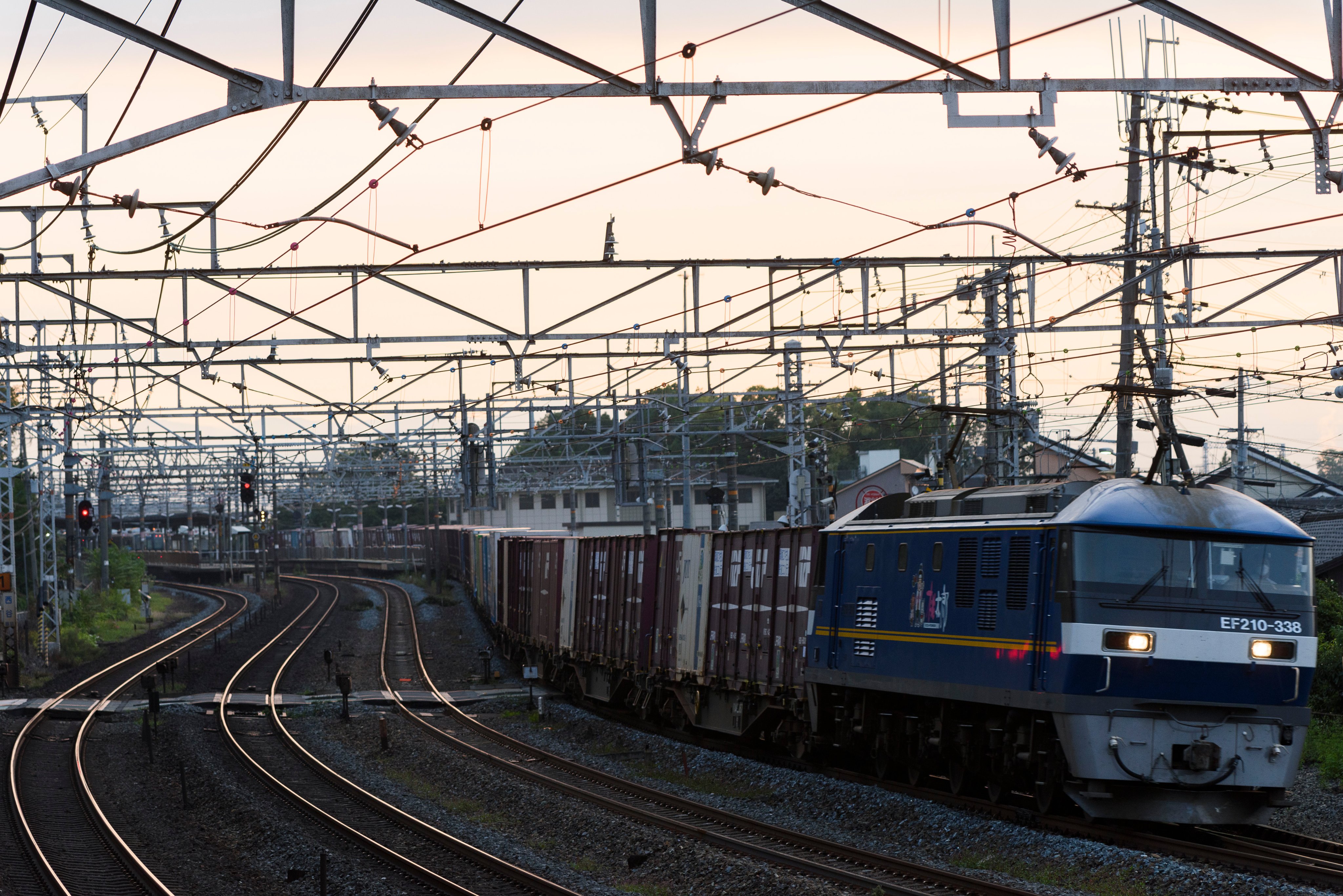 さんにっぱ重い on Twitter: "不定期朝活 2022.10.01 #サントリーカーブ 付近 #撮り鉄 #にわか鉄 #鉄道写真 #ファインダー越しの私の世界 #写真で伝える私の世界 ...