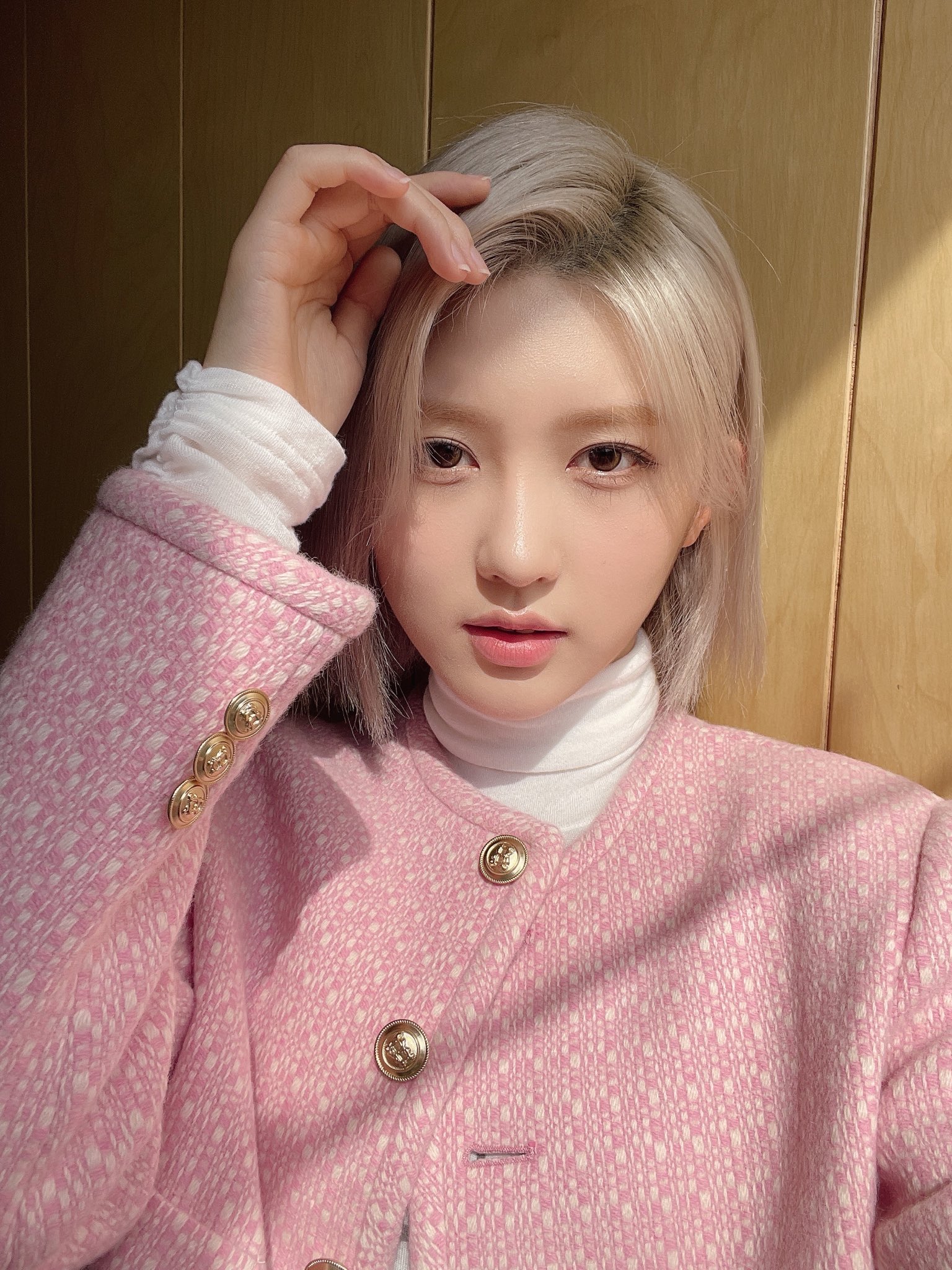 IVE on Twitter: "오랜만에 핑크룩🎀 #IVE #아이브 #GAEUL #가을 https://t.co/Vc7BrYGSql" / Twitter