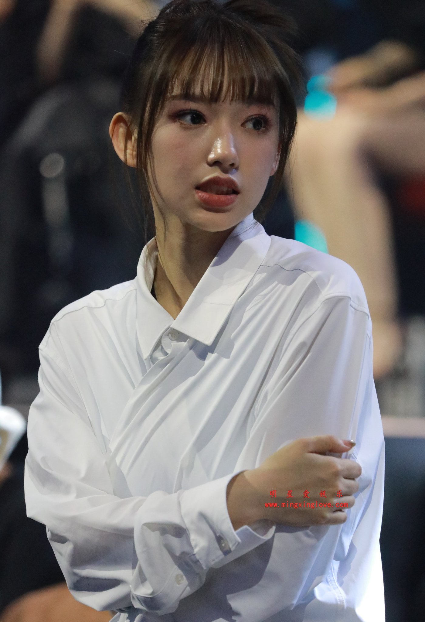 mingxinglove on Twitter: "#程潇 参加《#蒙面舞王》时的现场花絮照片，短裤光腿造型，+2段现场排舞花絮视频，高清4K分辨率原图无修 #生图 下载 #明星生图 ...