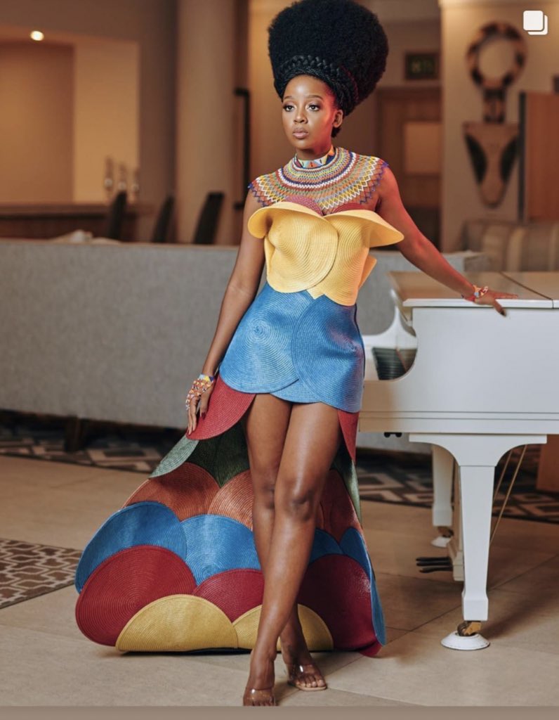 Thando Thabethe on Twitter: "A MOMENT for this masterpiece created by @Sasa_Thabethe ...
