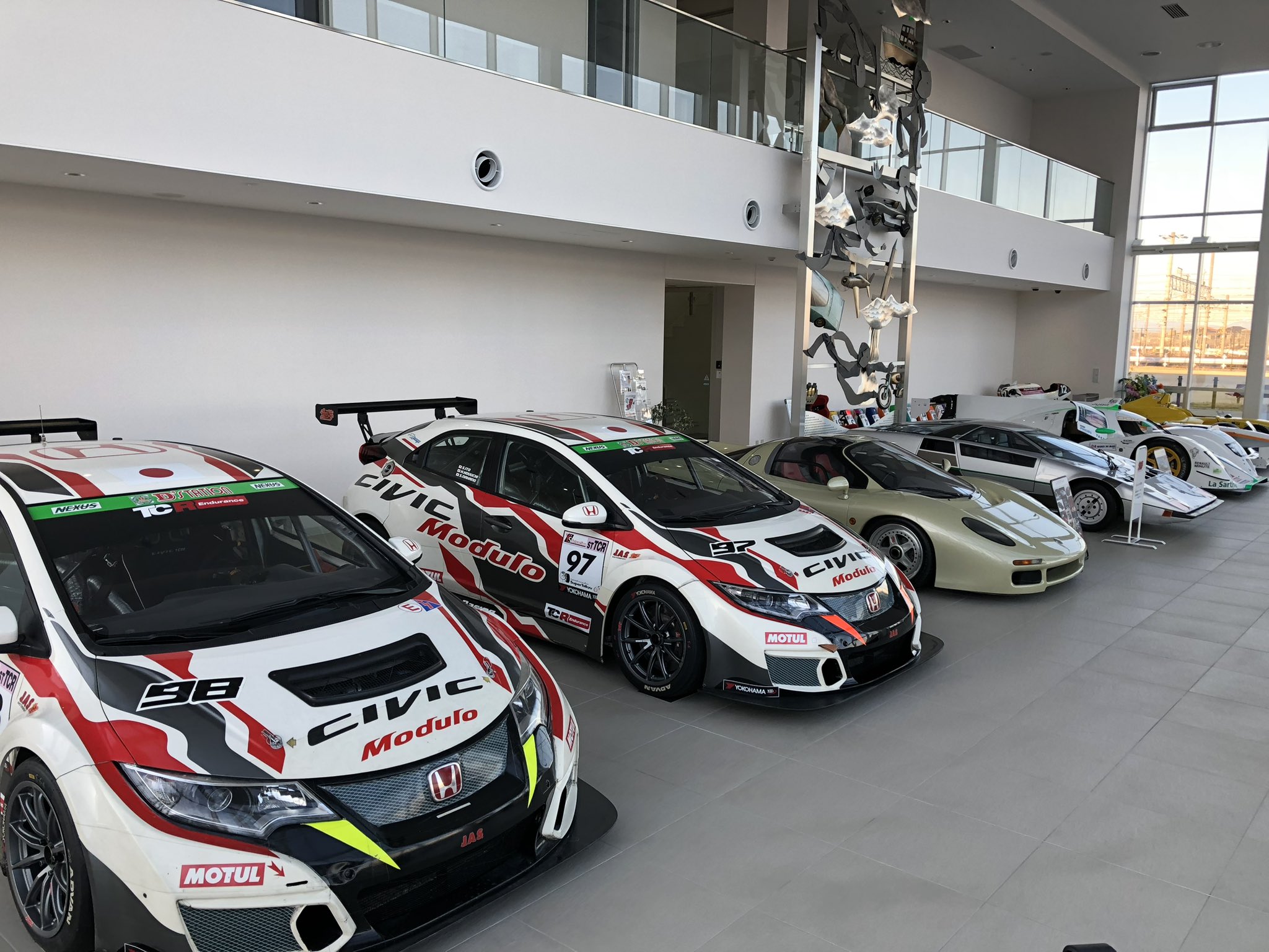 DOME RACING TEAM 童夢 on Twitter: "そのFK2-CIVIC TYPE R TCRは、The cornering machine。名車です👍(2017年の弊社 ...