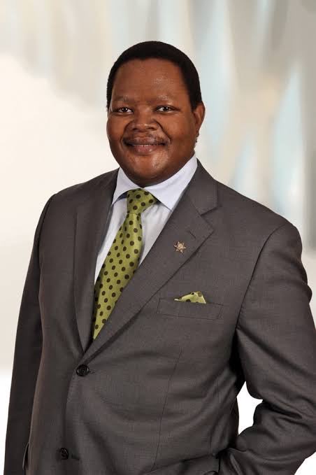 Ferial Haffajee on Twitter: "Mpho Makwana, seasoned board chairperson, has been appointed Eskom ...