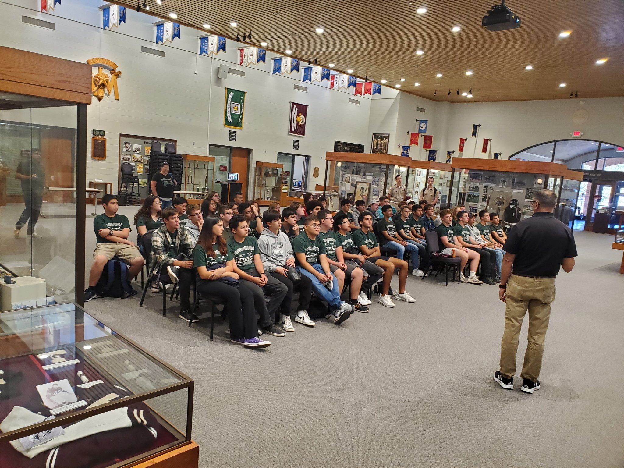 Reagan High School on Twitter: "RT @ReaganJROTC: 30 September 2022. 44 ...