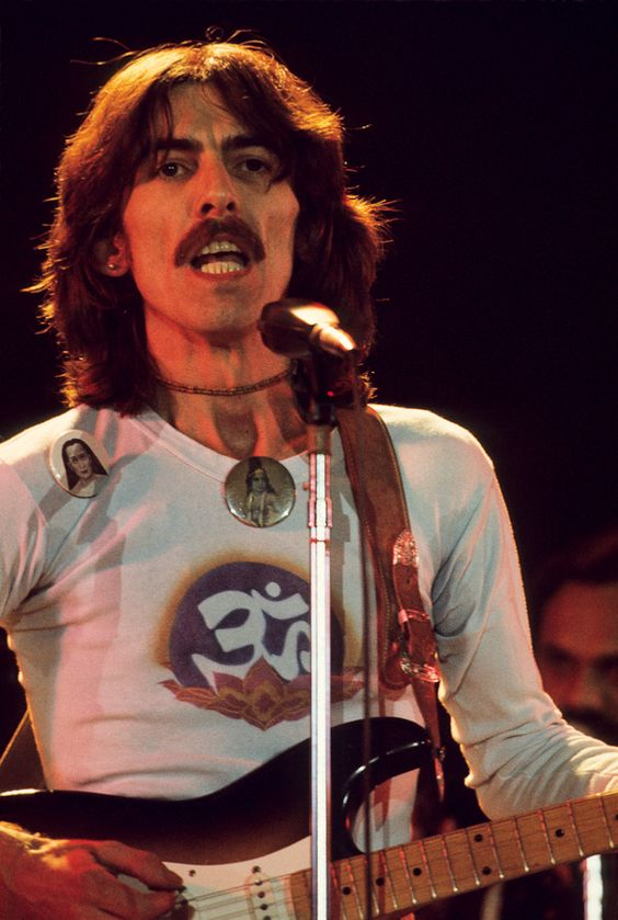 🎸Return of Rock🎸 on Twitter: "George Harrison OR Pete Townshend? #TheWho #TheBeatles # ...