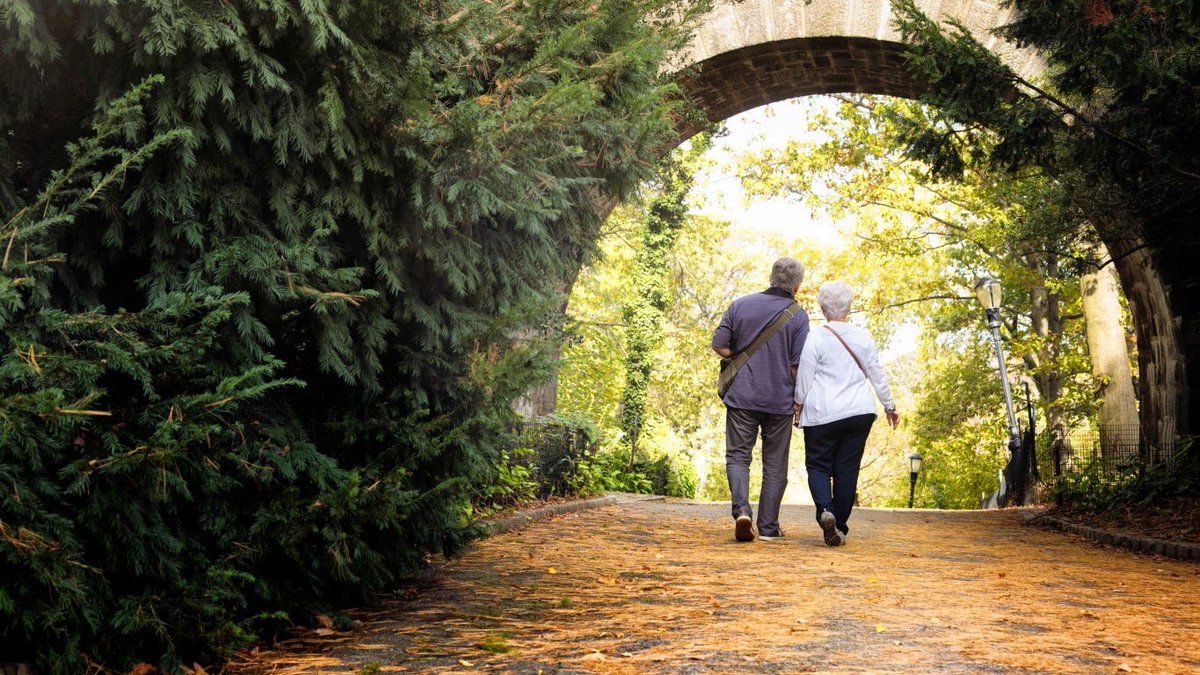 Should You Delay Taking Social Security Retirement Benefits Here s should-you-delay-taking-social-security-retirement-benefits-here-s