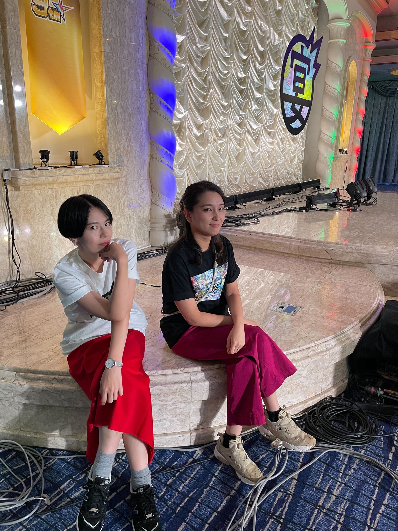 XFLAGイベント on Twitter: "˗ˏˋ #モンフリの裏側 ˎˊ˗ 舞台裏のさしみさん&ぱなえさんを突撃💥 キメキメで写真を撮っていたけど…😂？ XFLAGイベントTwitterで ...