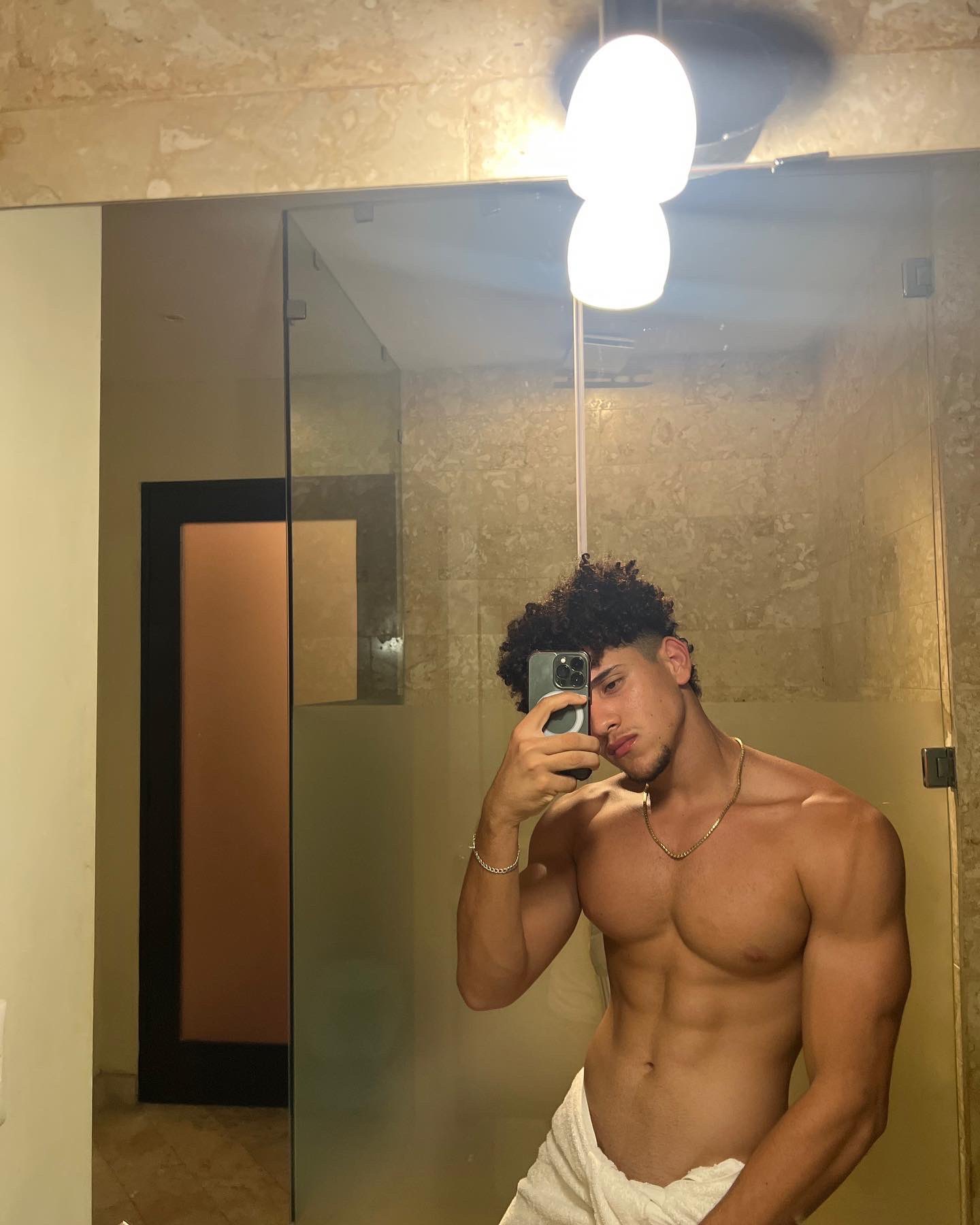 Papi Juancho 🔱 on Twitter: "🌙 https://t.co/NyP5fPe0HN" / Twitter