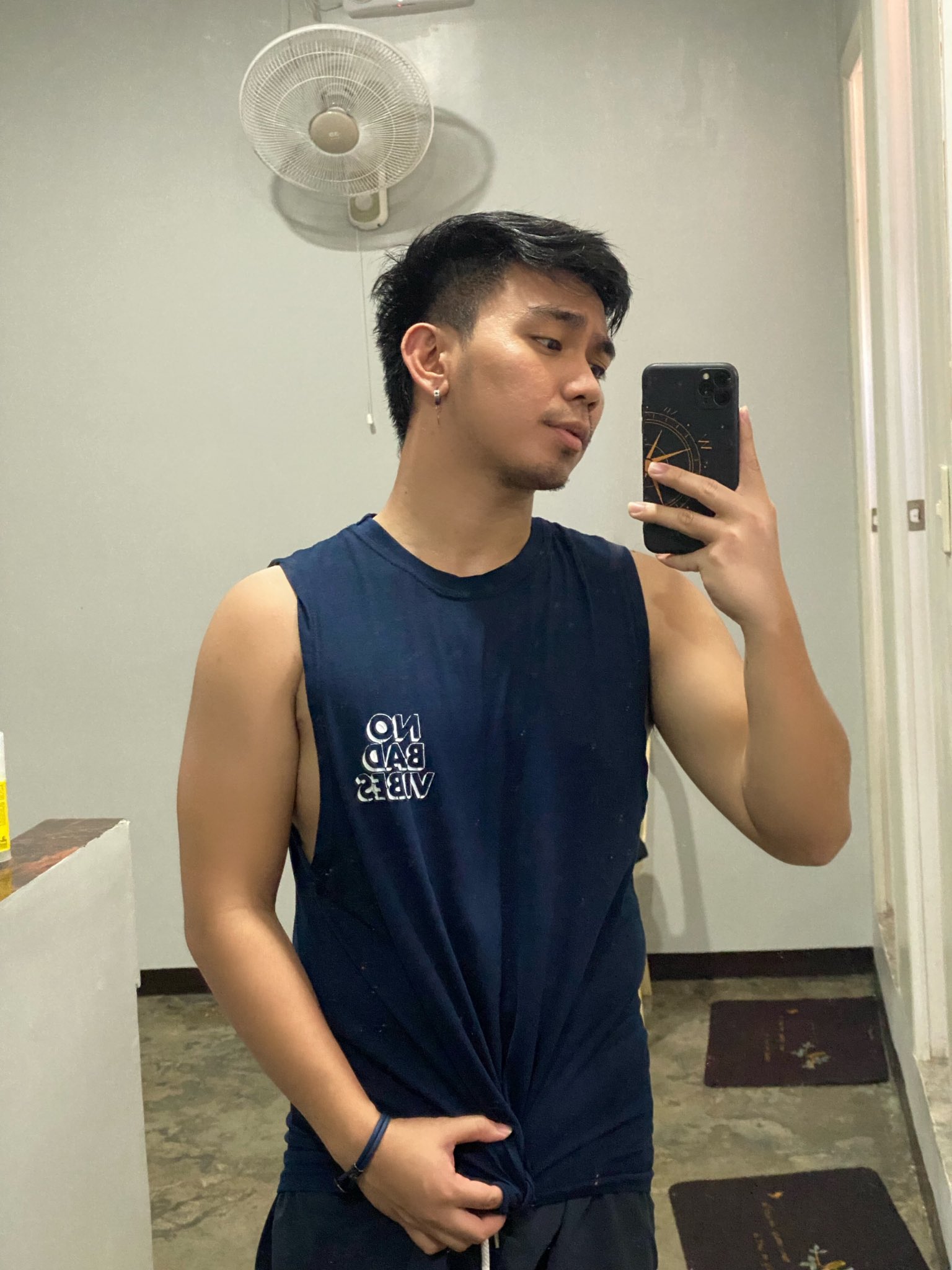 Yeoj🖤 on Twitter: "Hi! 🙂 https://t.co/VKb1OXCvJ3" / Twitter