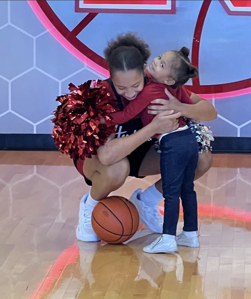 Ava Miles on Twitter: "Go Big Red ️🤍🌽 After an amazing unofficial, I am honored to receive an ...