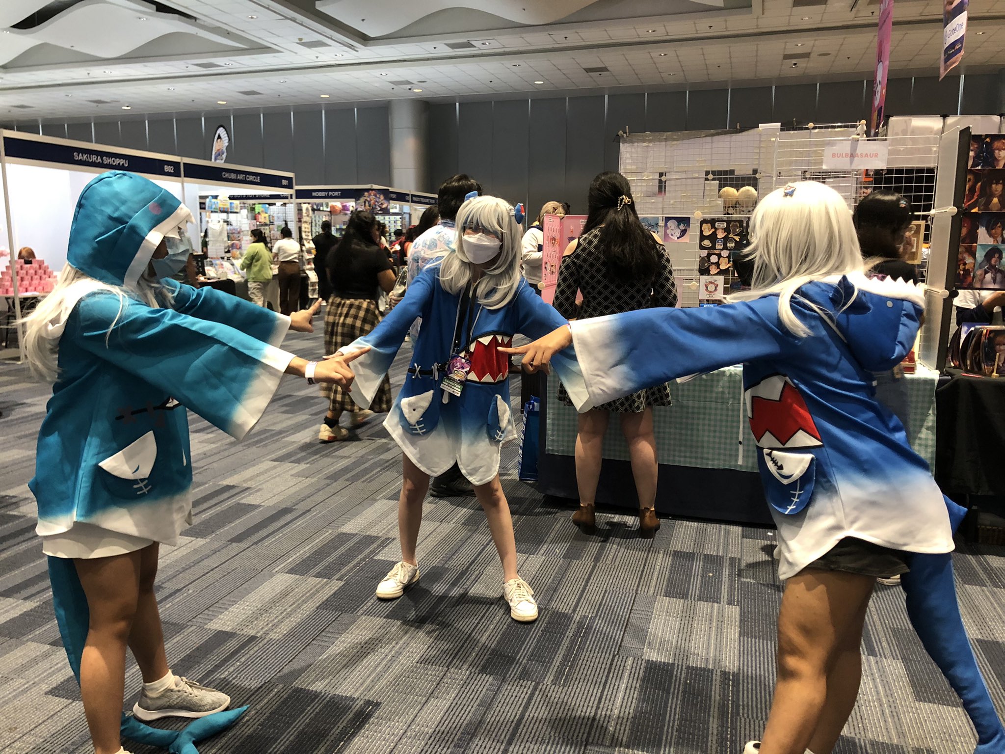 chloe ☼ cosmania f40 on Twitter: "GAWR GURA OUTBREAK https://t.co/RxR0cnj1Yb" / Twitter