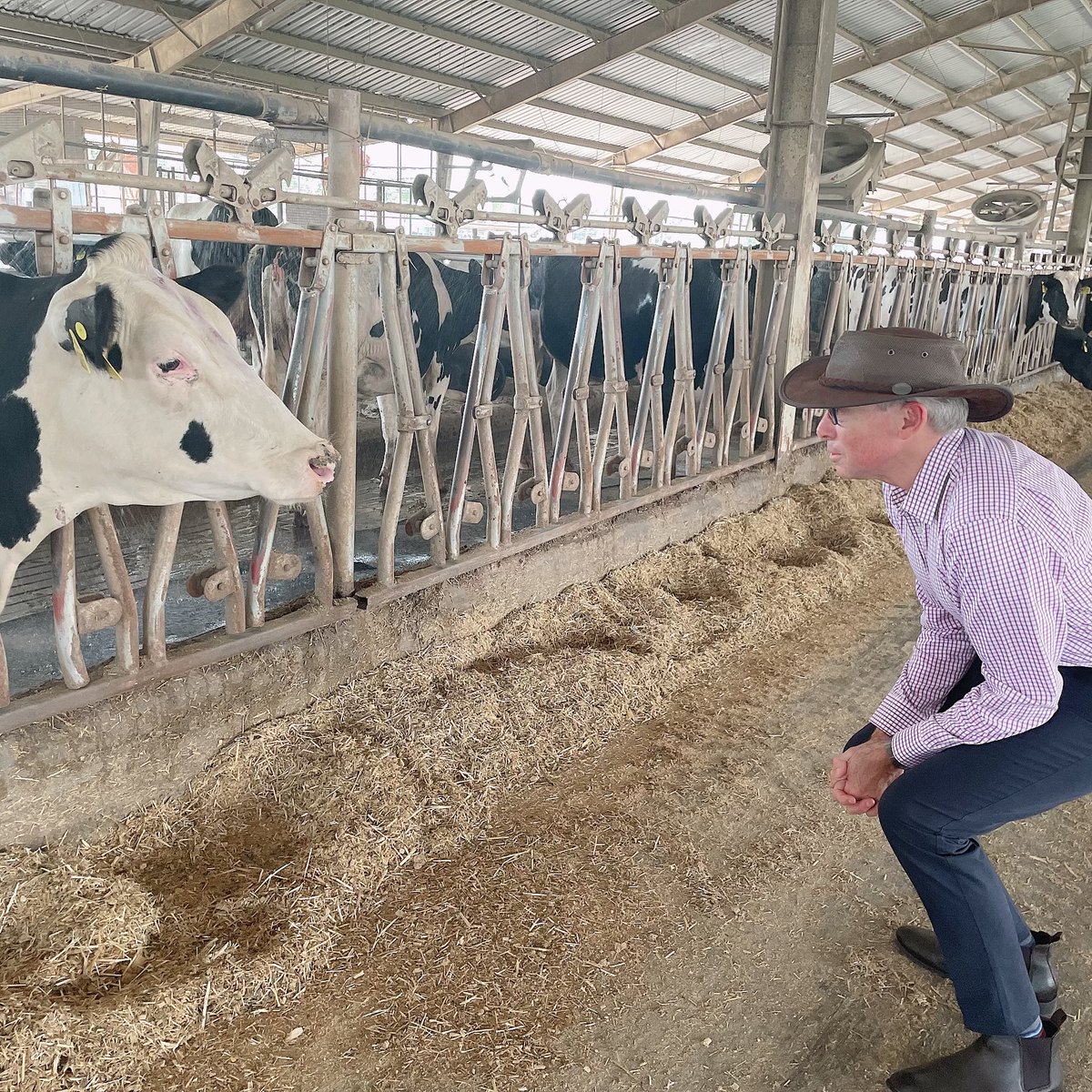 Neil Hawkins On Twitter Delighted To Visit Nishat Farms One Of neil-hawkins-on-twitter-delighted-to-visit-nishat-farms-one-of