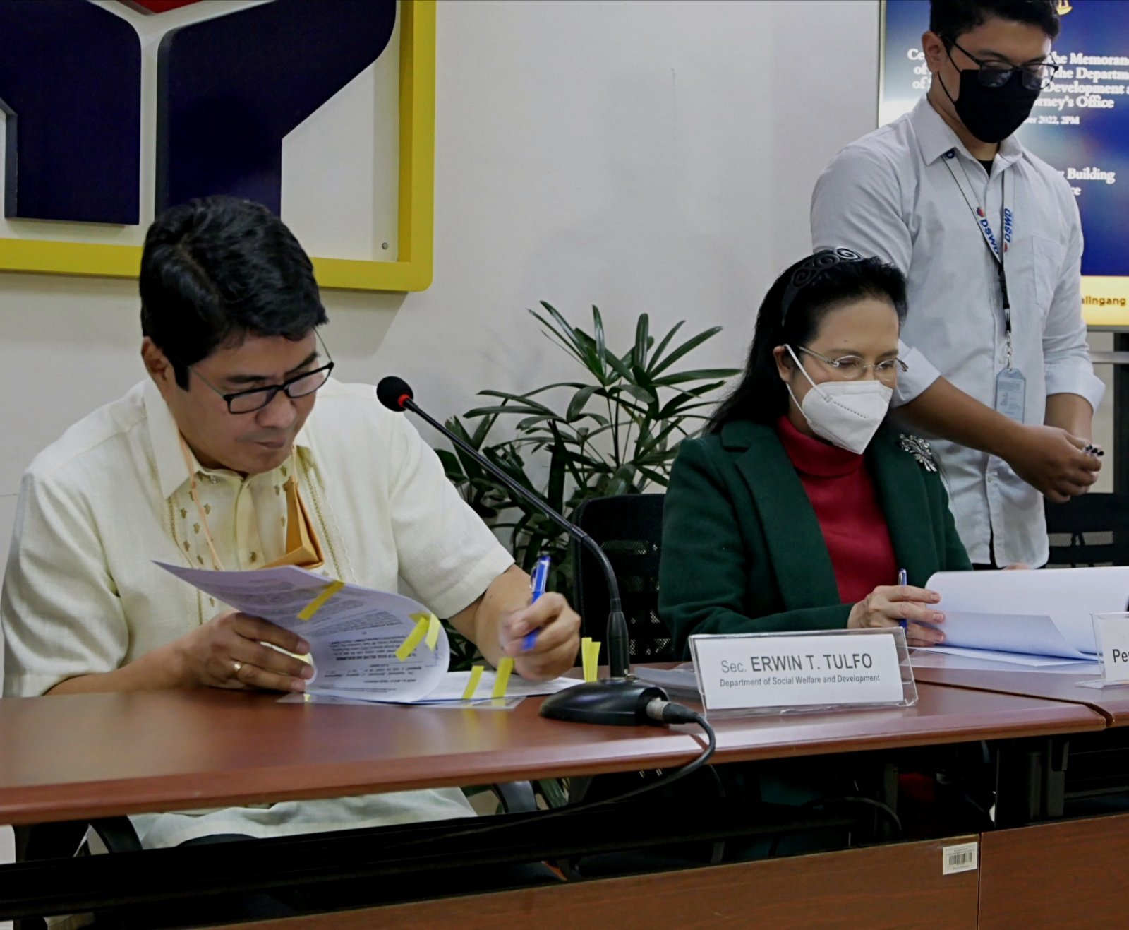 @dswdserves on Twitter: "Pinangunahan ni DSWD Sec. Tulfo at ni PAO Chief, Director Persida V ...