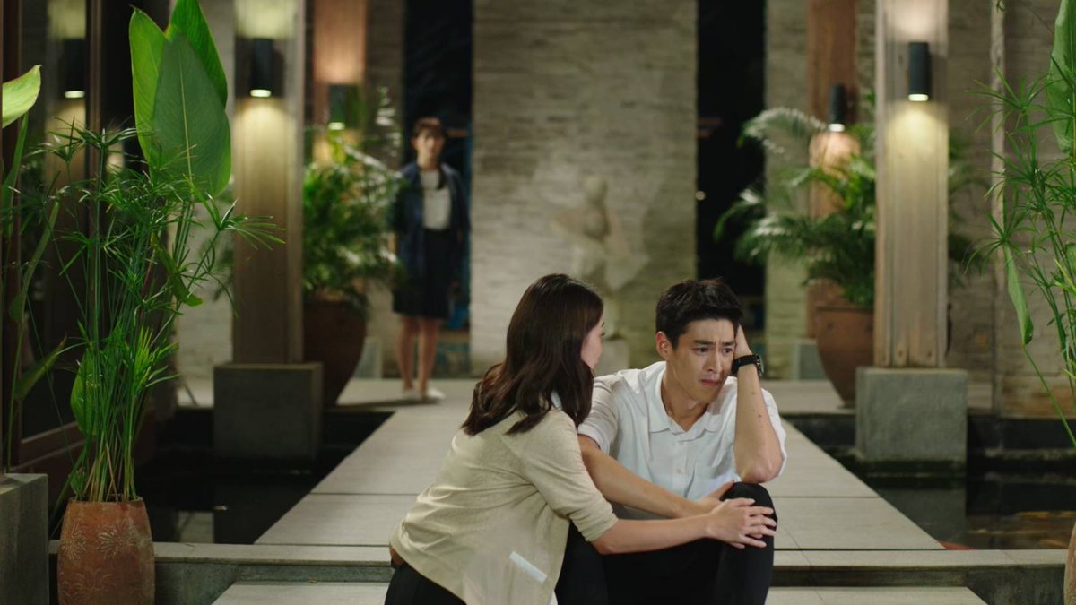 Ch3Thailand on Twitter: "🎬 #สาปซ่อนรักep5 หงษ์ มอบของขวัญให้ ภัทรา อย่างเจ็บแสบ! 📍 https ...