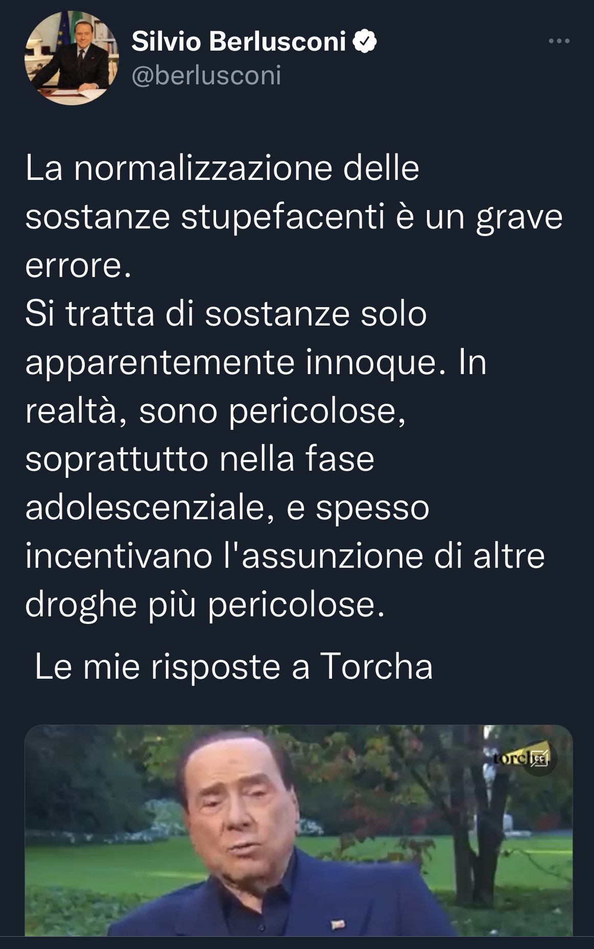 stefano menichini on Twitter: "Un leader ormai innoquo. Credo #Berlusconi https://t.co ...