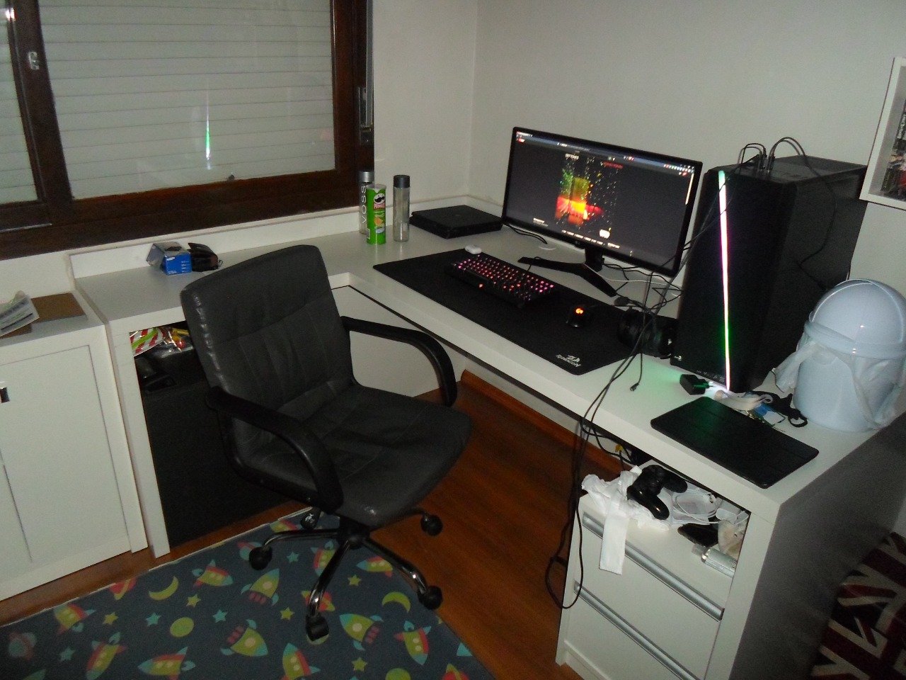 @rthur on Twitter: "my setup https://t.co/Wbtpt7vyVv" / Twitter