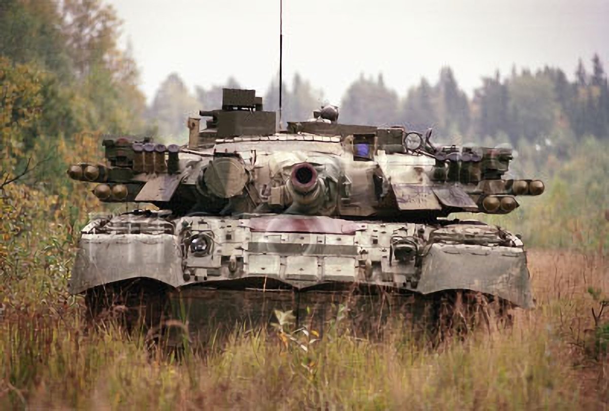 𝔗𝔥𝔢 𝔇𝔢𝔞𝔡 𝔇𝔦𝔰𝔱𝔯𝔦𝔠𝔱 on Twitter: "The T-80UM-2 with Drozd-2 APS during ...