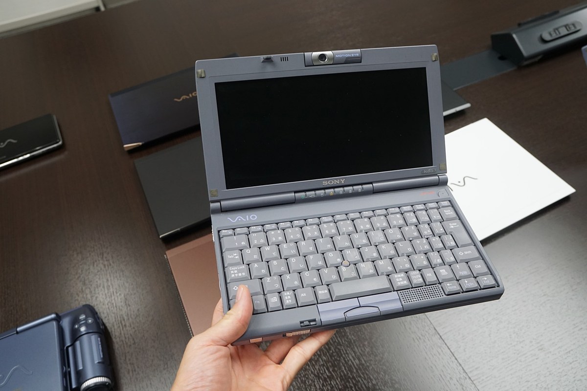 三島利和 on Twitter: "RT @pc_watch: VAIO発売から25年。ソニー時代から続くVAIOのDNAを開発者が語る https://pc.watch.impress.co ...
