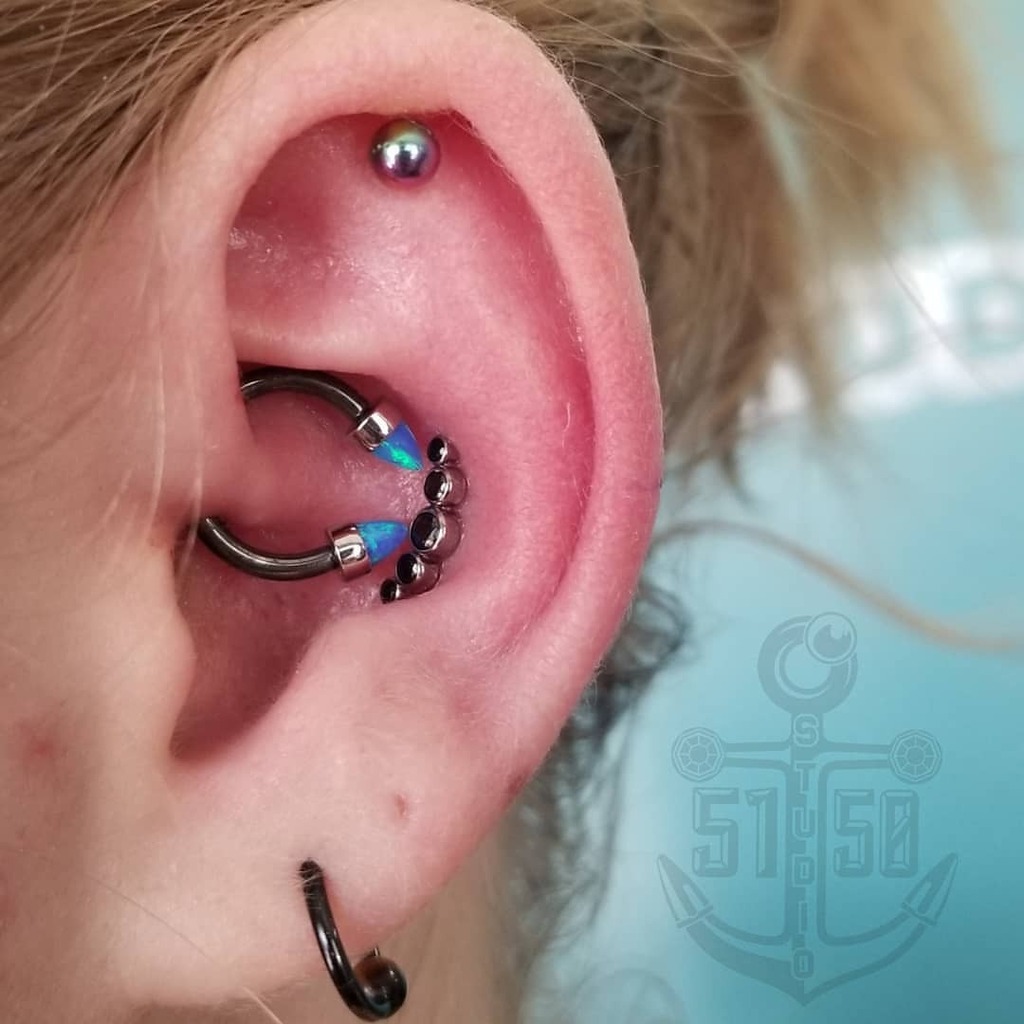 allthepiercingsandbodymods on Twitter: "mathieudeckerbodypiercing: A lovely new setup for this ...